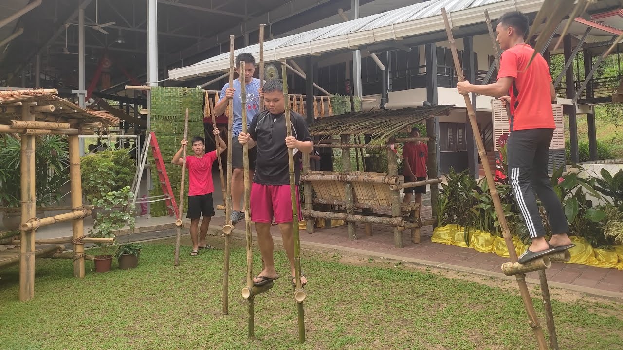 Long Pole Games | Galah panjang | Rampanau - YouTube