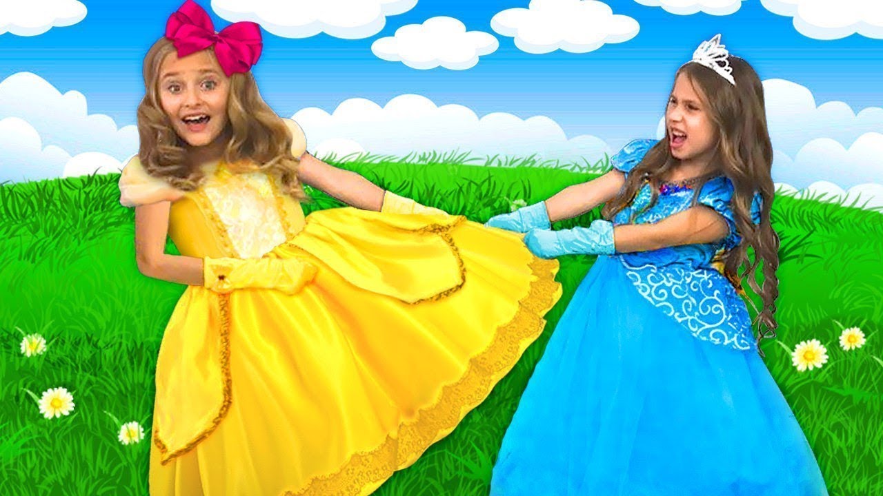Sasha y amigas tienen una cita y quieren un bonito vestido - YouTube
