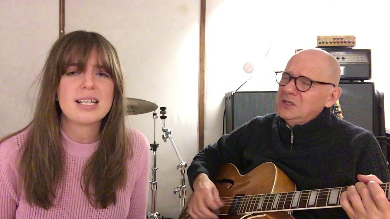 Mandy & Andy - That's All Right Chords - Chordify