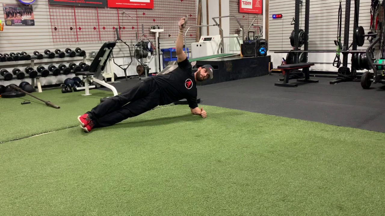 Side Plank With Reverse Fly - YouTube