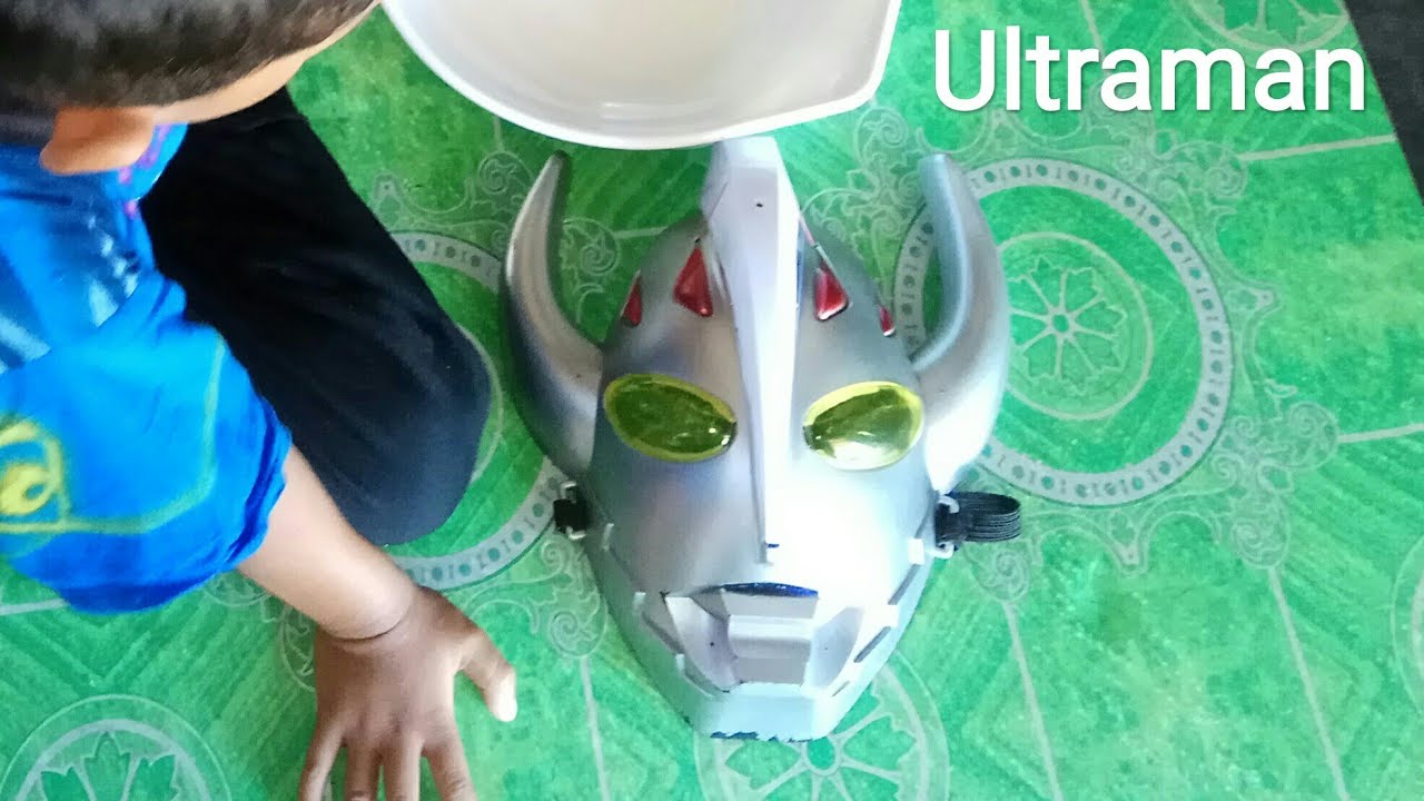 Ultraman makan ke Restouran. 100 persen JEMPOL... - YouTube
