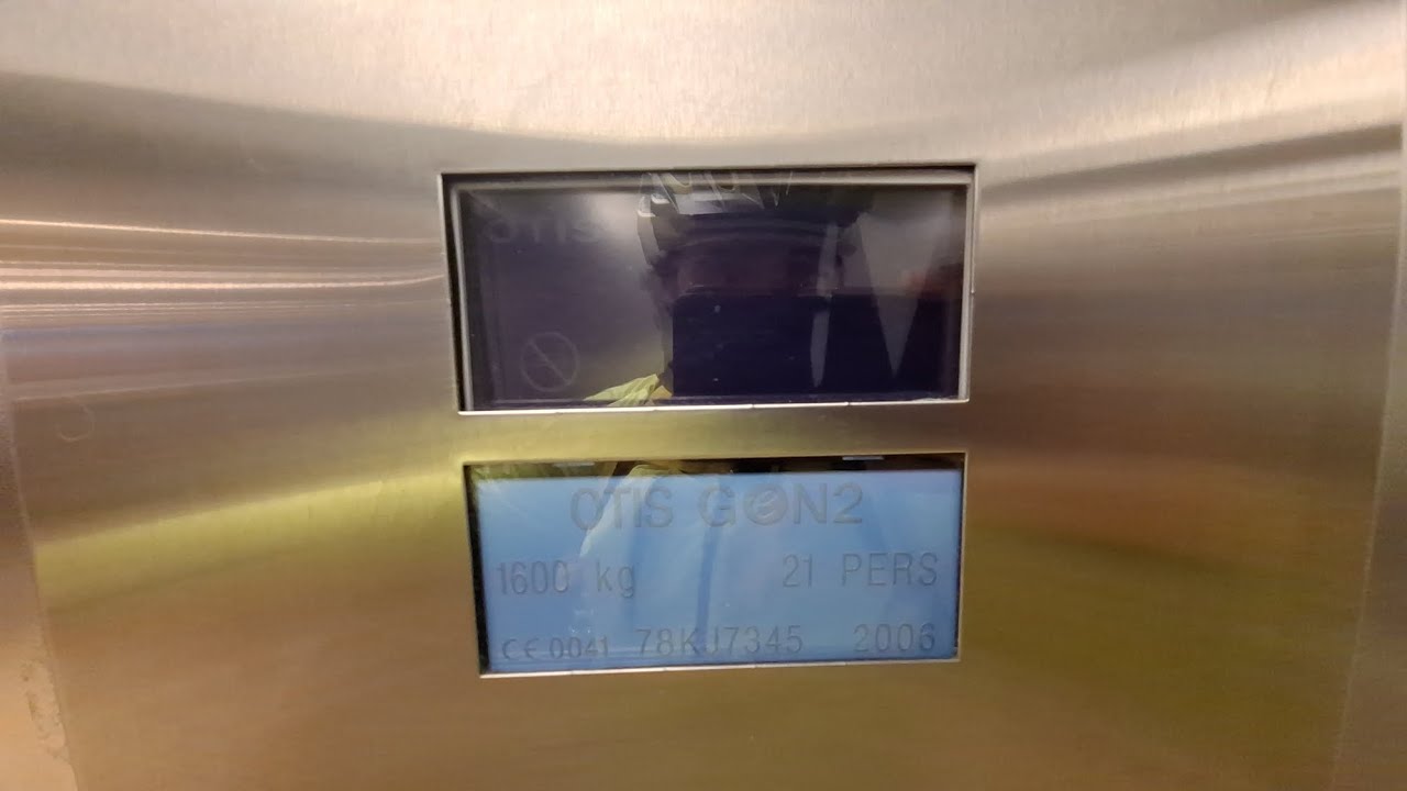 Otis Gen2 Lift at Primark in Inverness Bridge Street (Customer Lift ...