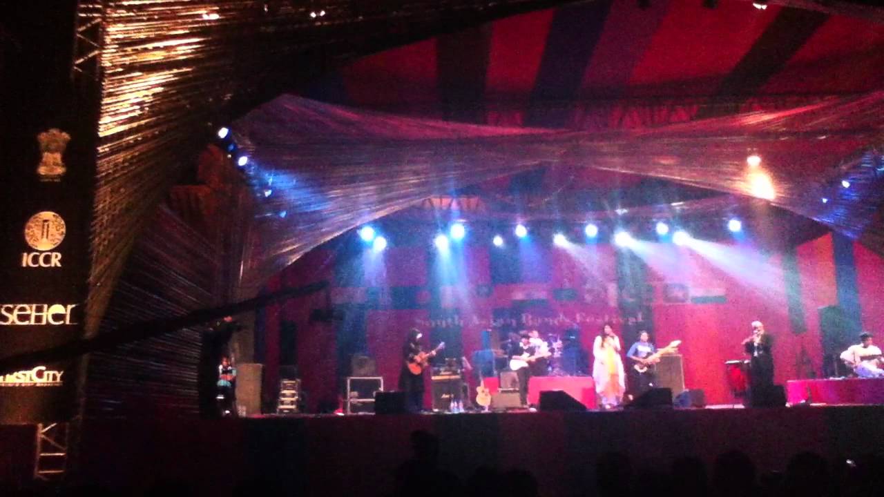 Bib Sanam Jaanam - Zeb & Haniya : LIVE at South Asian Bands Festival ...