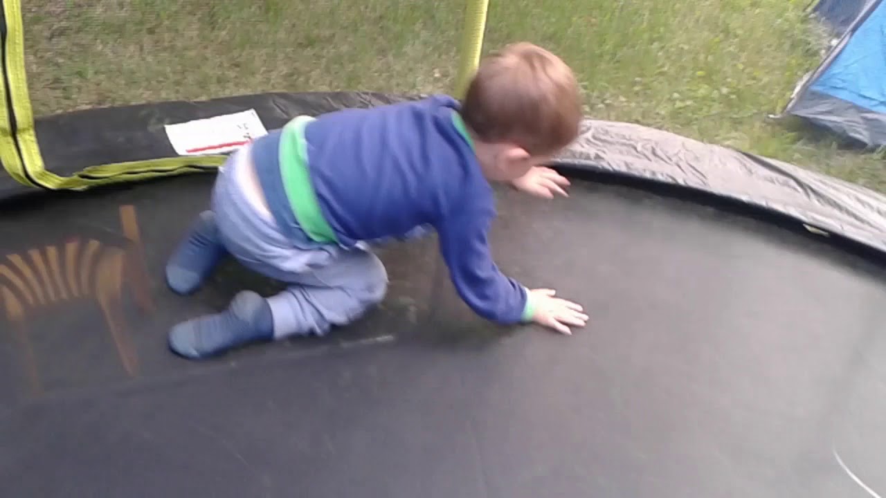 Bence & Bálint Show 3/1 rész. - YouTube