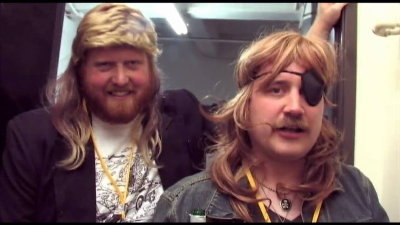 BACKSTAGE PAIGE (Heavy Metal Groupie) "1985" - YouTube