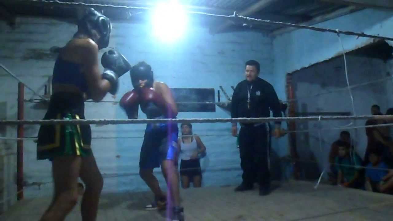 Lucia Ruiz vs Laura Ramos Glew 1-2-14 - YouTube