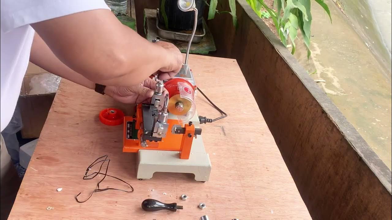 Unboxing DEFU 238BS Key Cutting Machine - YouTube