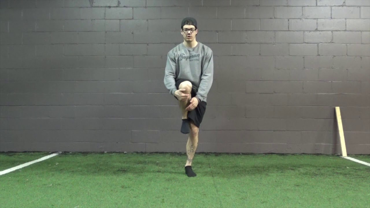 Knee Hug to Forward Lunge [Stoked Athletics] - YouTube
