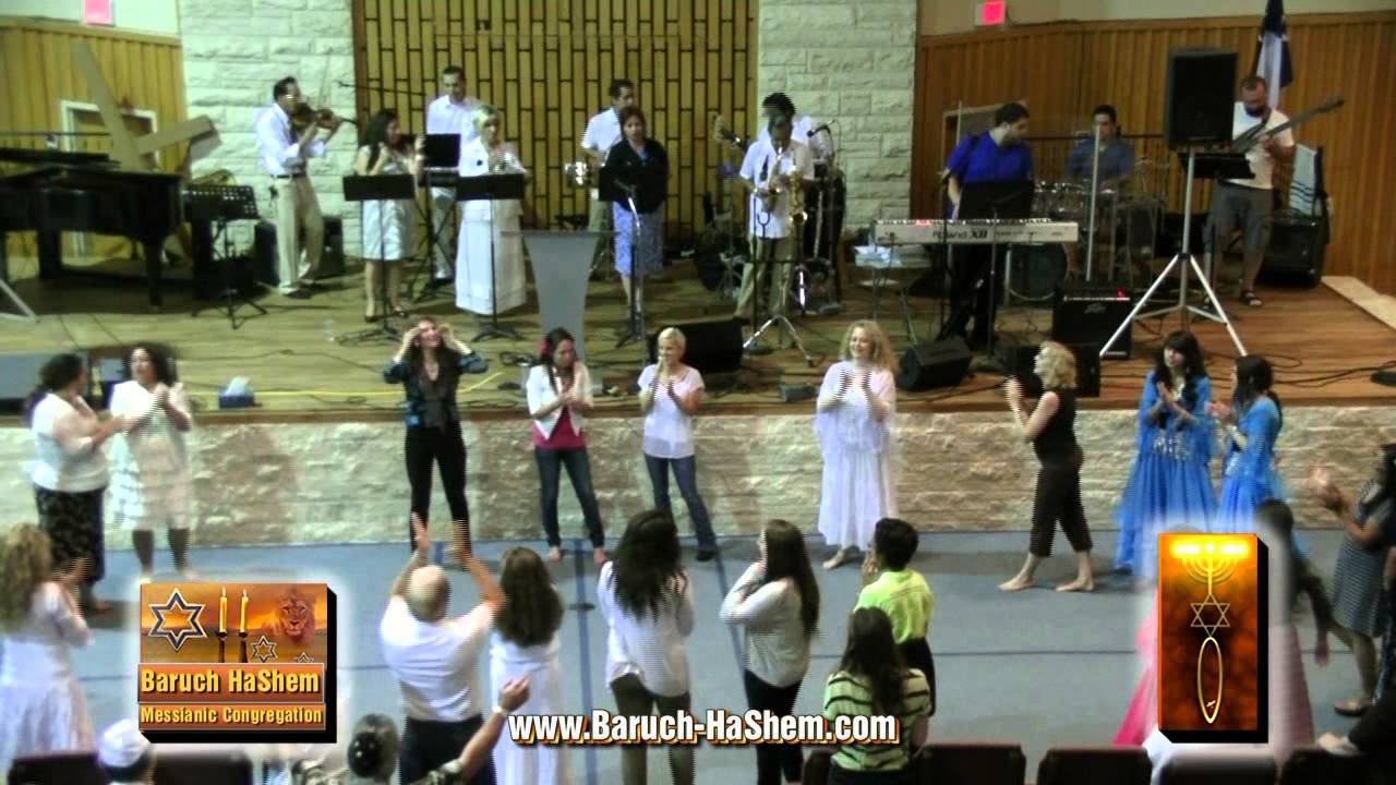 Praise and Worship from Baruch HaShem 6.4.14 - YouTube