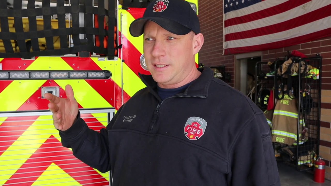 Firefighter Engineer got a NEW Fire Engine E82 - YouTube
