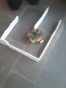 Wall- or 3D- Maze Solver Robot Using IR Sensors - YouTube