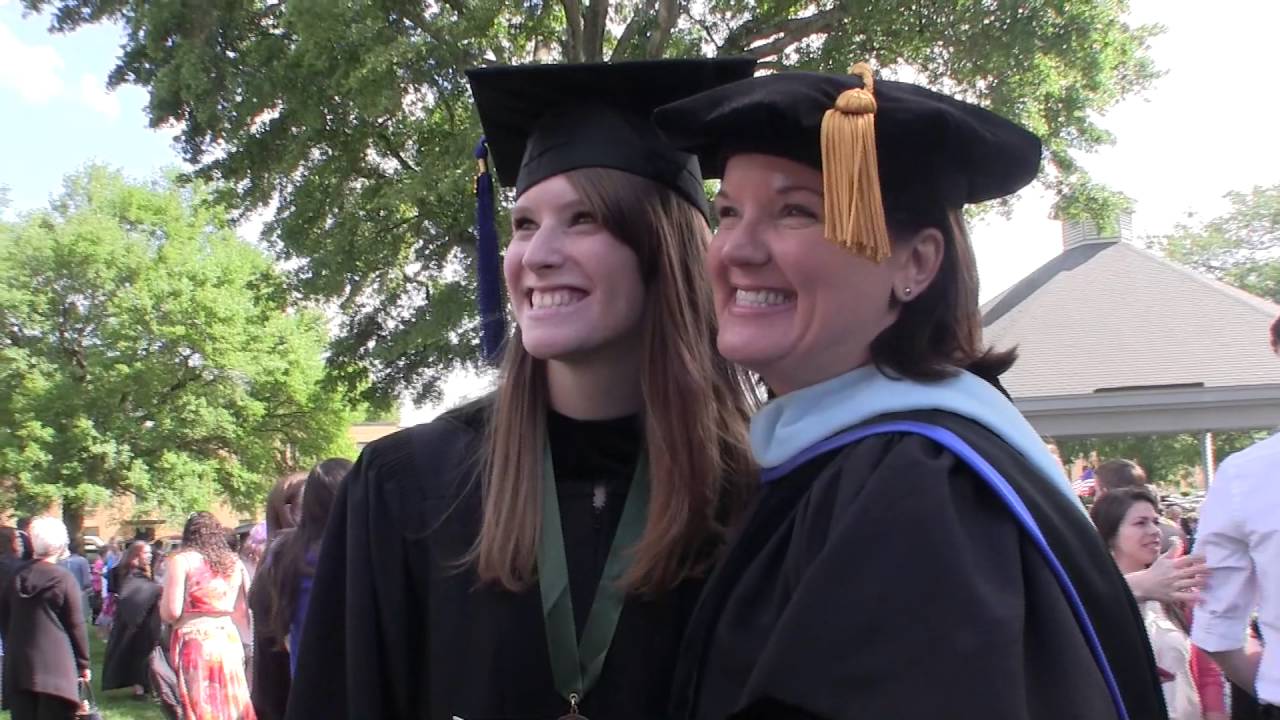 Ainsley Williams' Graduation, May 6, 2016 - YouTube