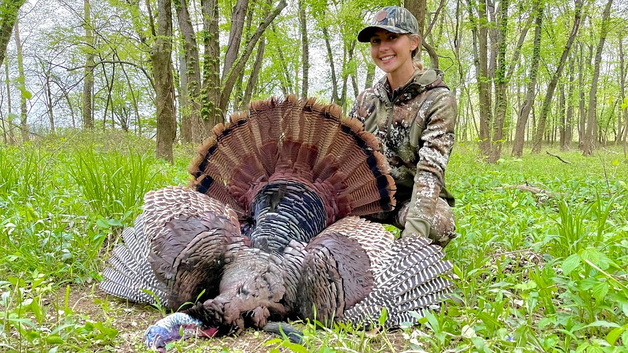 The Most Intimidating Hunt for the Worlds Smartest Bird 🦃 & Mailbox ...