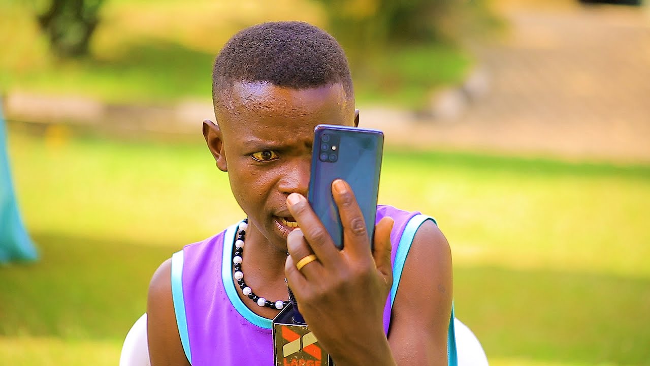 INYOGOYE/Ndebera ukuntu amurong**ra mukanwa yogapfa nabi/Videwo ...