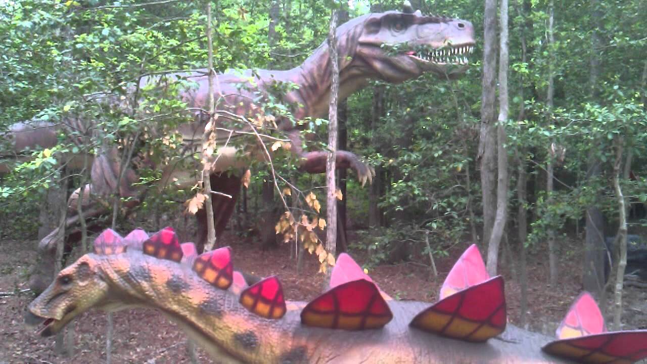Dinosaur's getting stuck in mud - YouTube