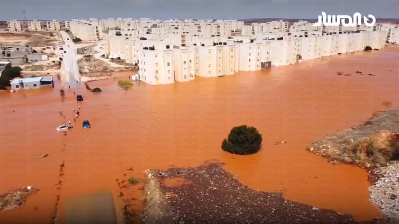 La tormenta Daniel arrasa el este de Libia - YouTube