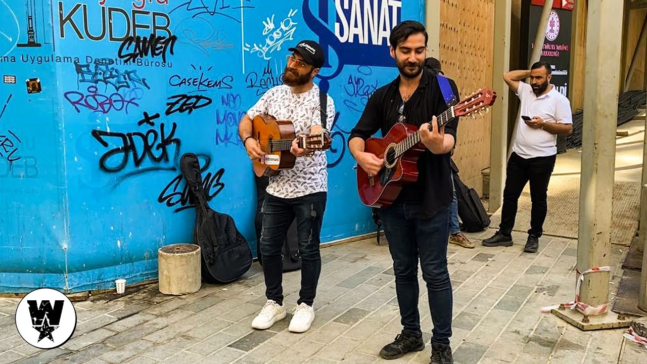 Amazing Street Music | Iranian Pop Music in Istanbul - YouTube
