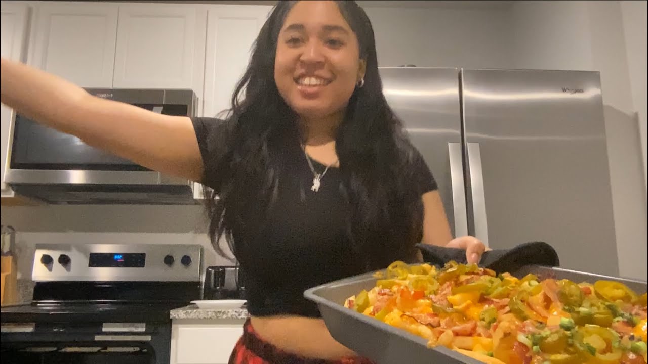 Cooking with Niah (cook some chicken & bacon quesadillas with loaded ...