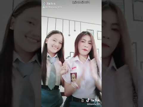 Tiktok goyang tipis\