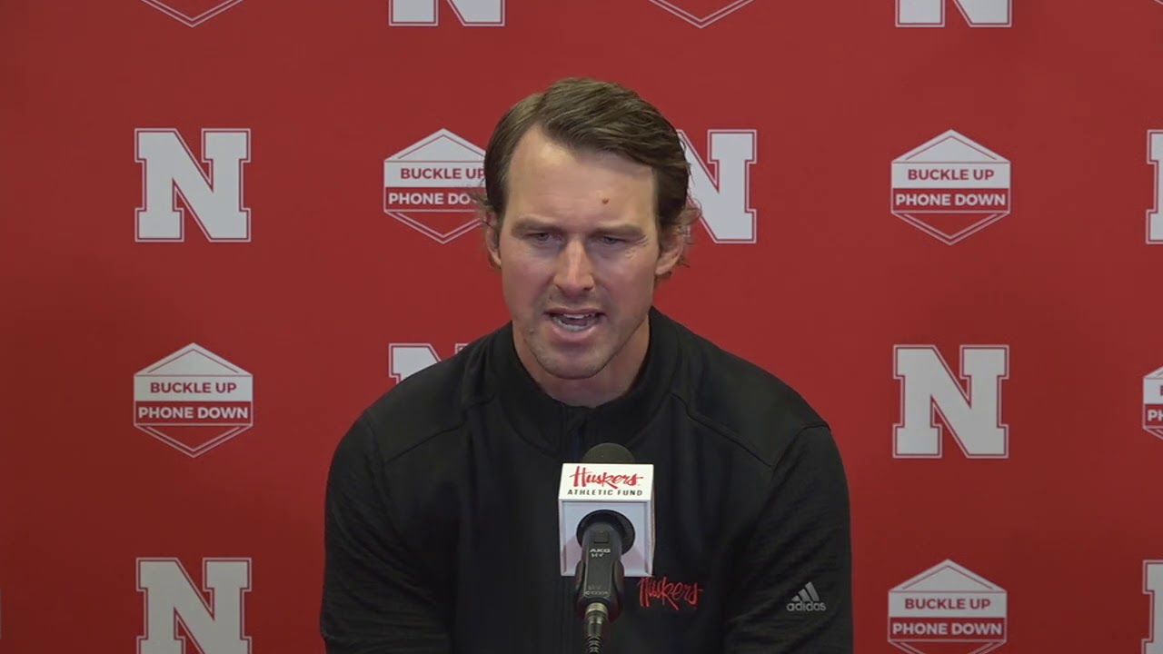 HOL HD: Barrett Ruud Tuesday Press Conference - YouTube