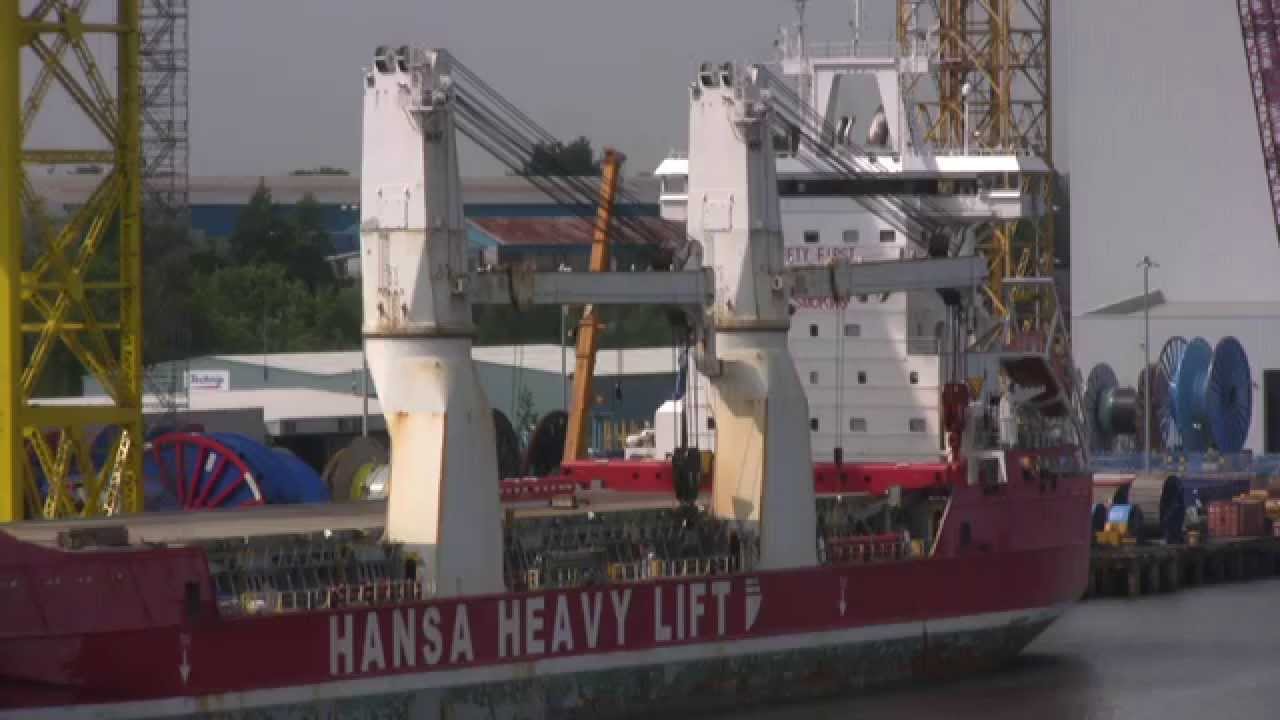 Hansa Heavy Lift Ship HHL Lagos leaves the River Tyne 1st July 2015 ...