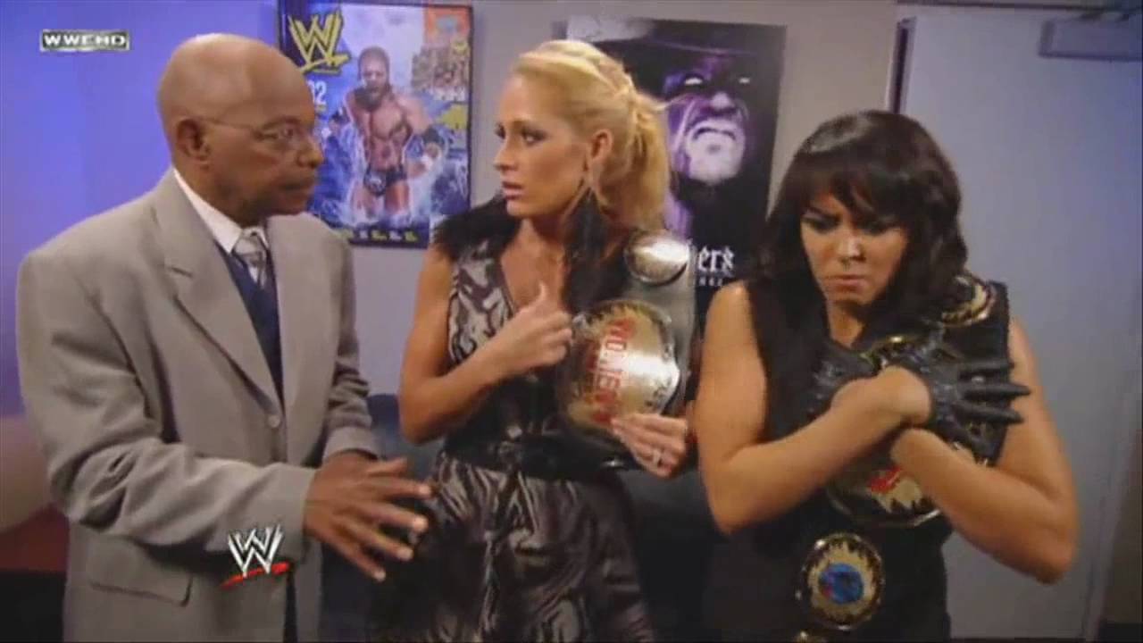 LayCool.Rosa Mendes and Teddy Long Backstage SmackDown! - YouTube