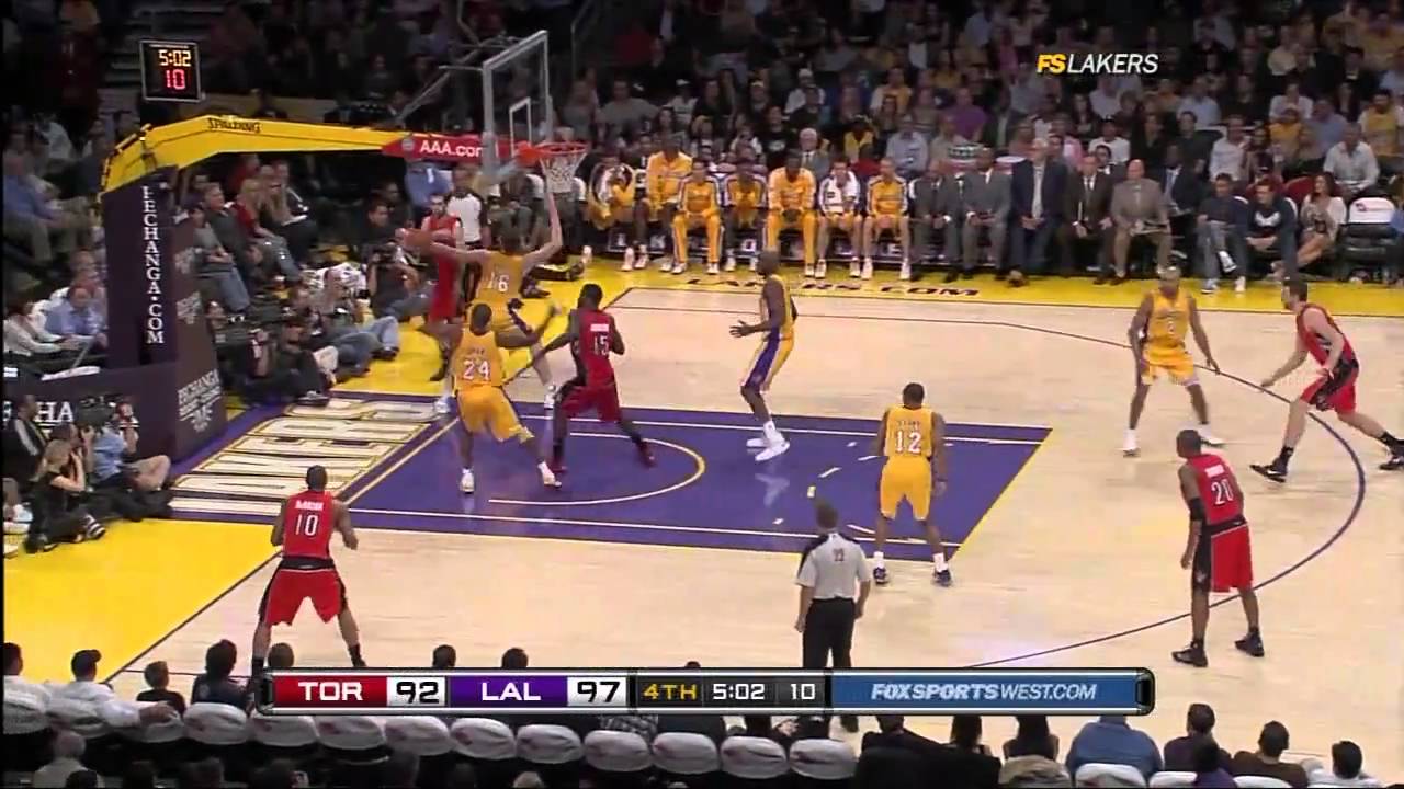 11-05-10 - Kobe Bryant Highlights vs Raptors - YouTube