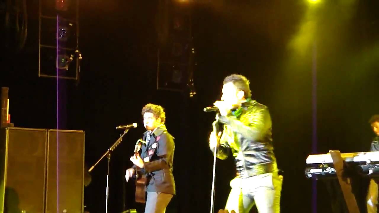 REIK EN EL NOKIA N.Y - YouTube
