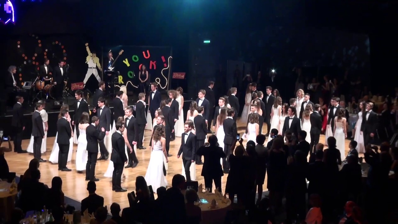 Schulball BG/BRG Schwechat 2017 - die Eröffnung - YouTube