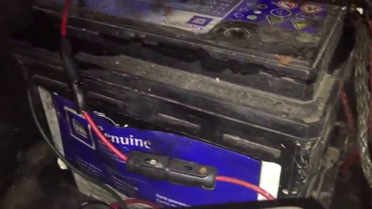 Billy the Bloater - Cracked Car Battery - YouTube