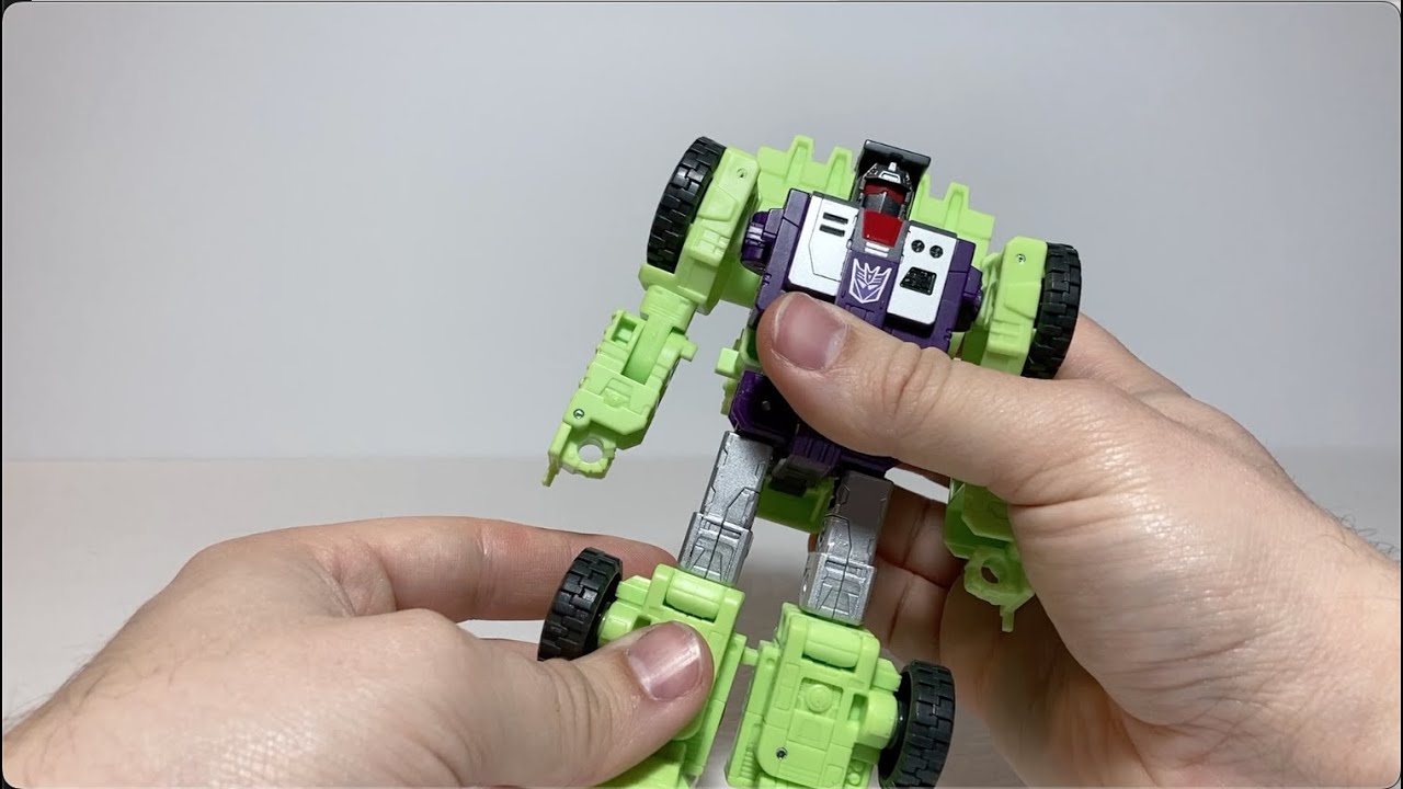 Transformers Studio Series 86 SCRAPPER Review - YouTube