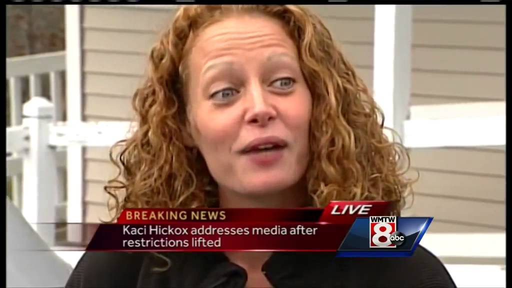 Kaci Hickox addresses media - YouTube