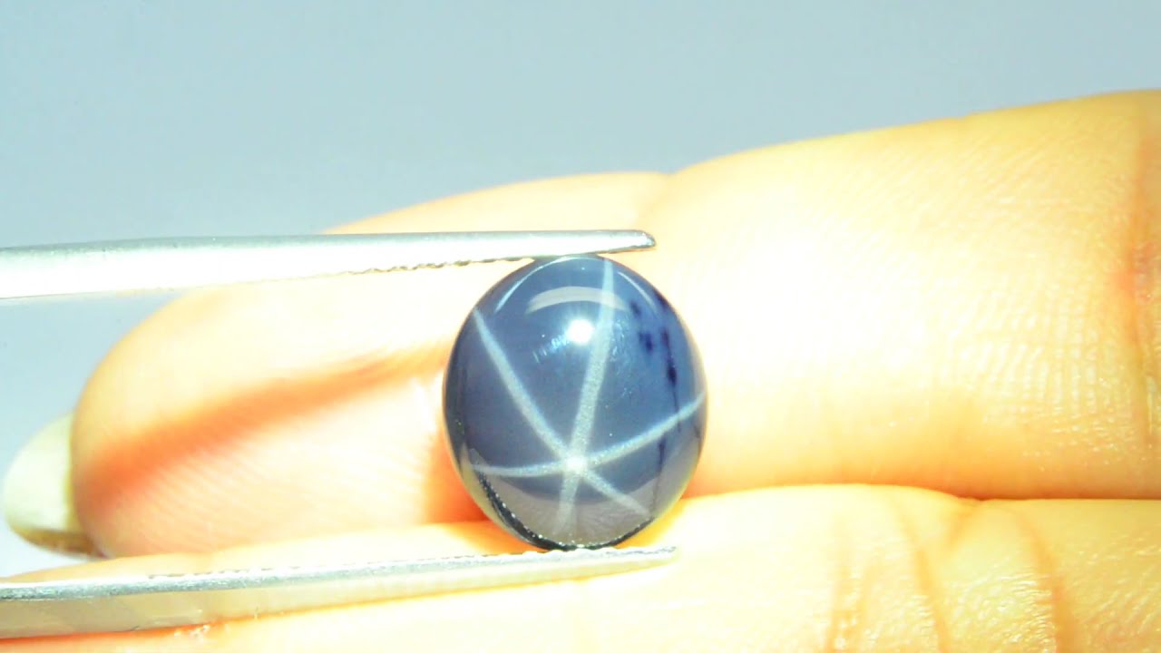 Star Spinel 4.27 carats - YouTube