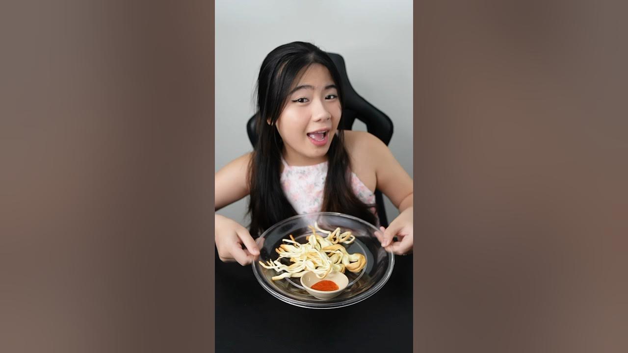 Ăn phô mai hun khói với mình nhaa - YouTube