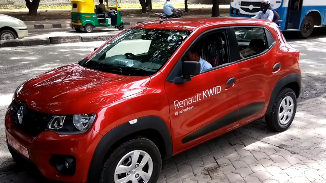 First Exclusive Renault Kwid Shots from Showroom - YouTube