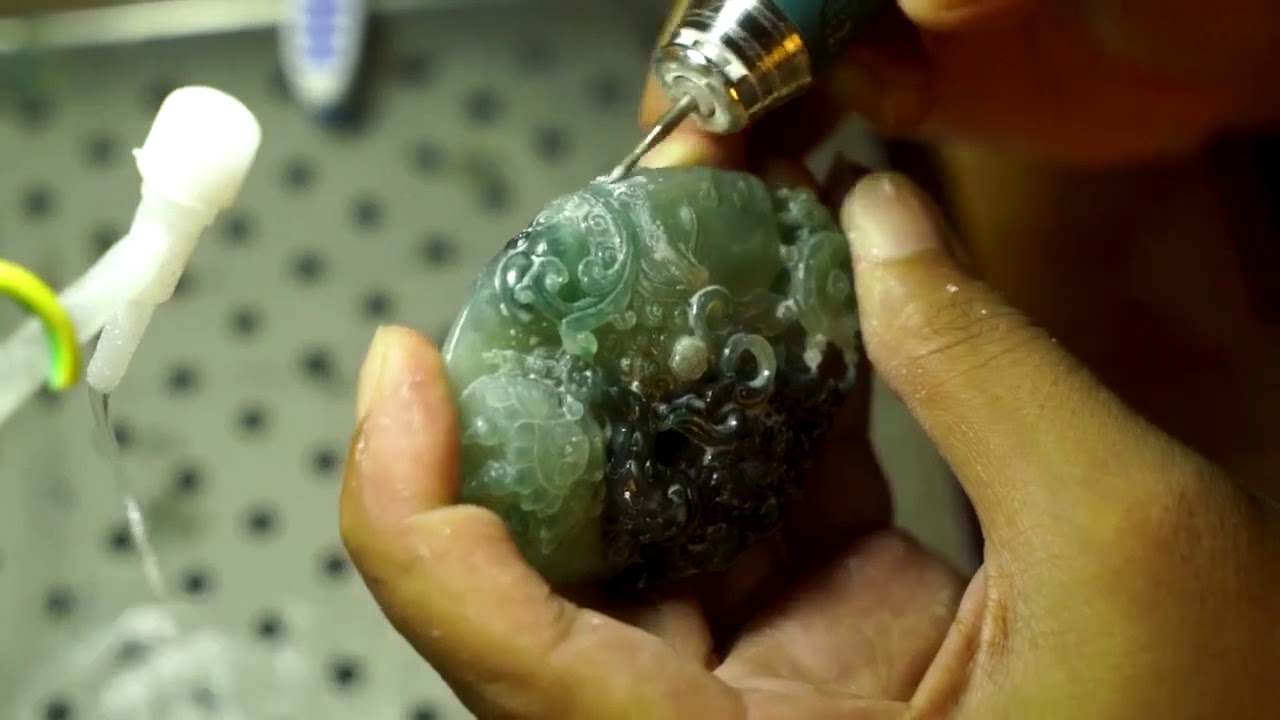 Proses Ukir Batu Giok (1) - YouTube