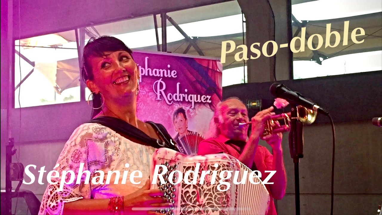 La superbe Stéphanie Rodriguez et son brillant orchestre interprète ce ...