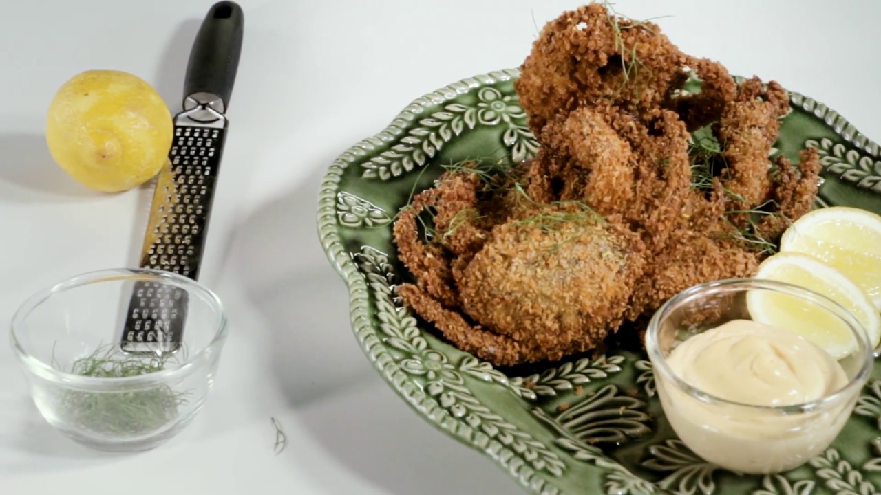 Breaded Soft Shell Crabs with Sriracha Aioli - YouTube