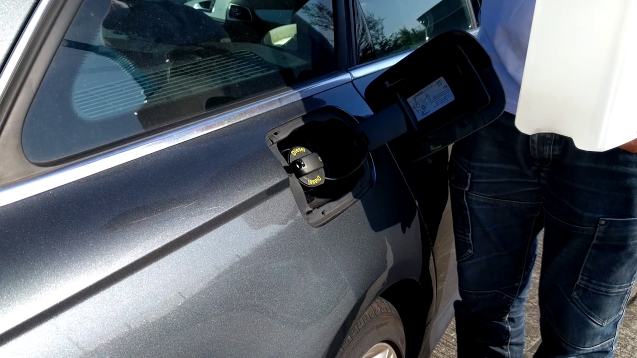 How to Refill Your AdBlue with 5L Greenox AdBlue - YouTube