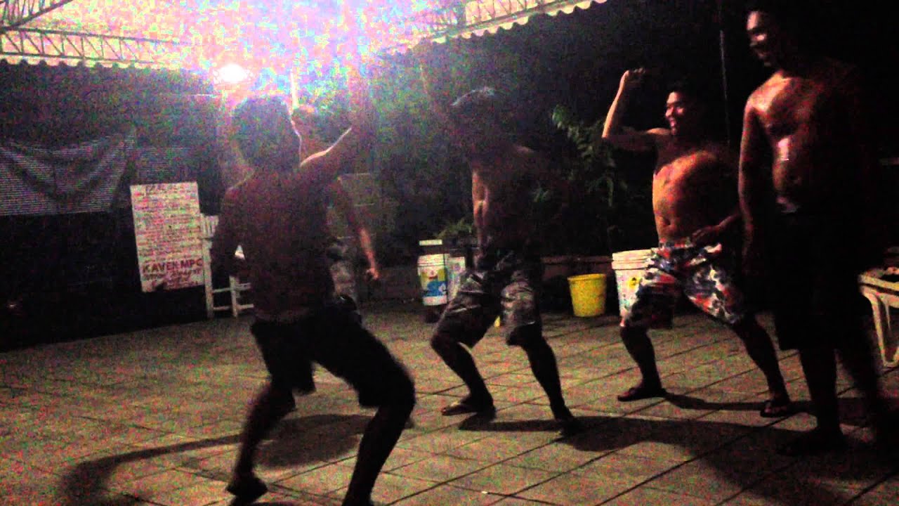 Xion dance showdown - June 2013, Kaven Resort - YouTube