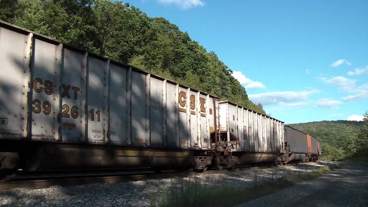 CSX U878 pounding away at Sandpatch - YouTube
