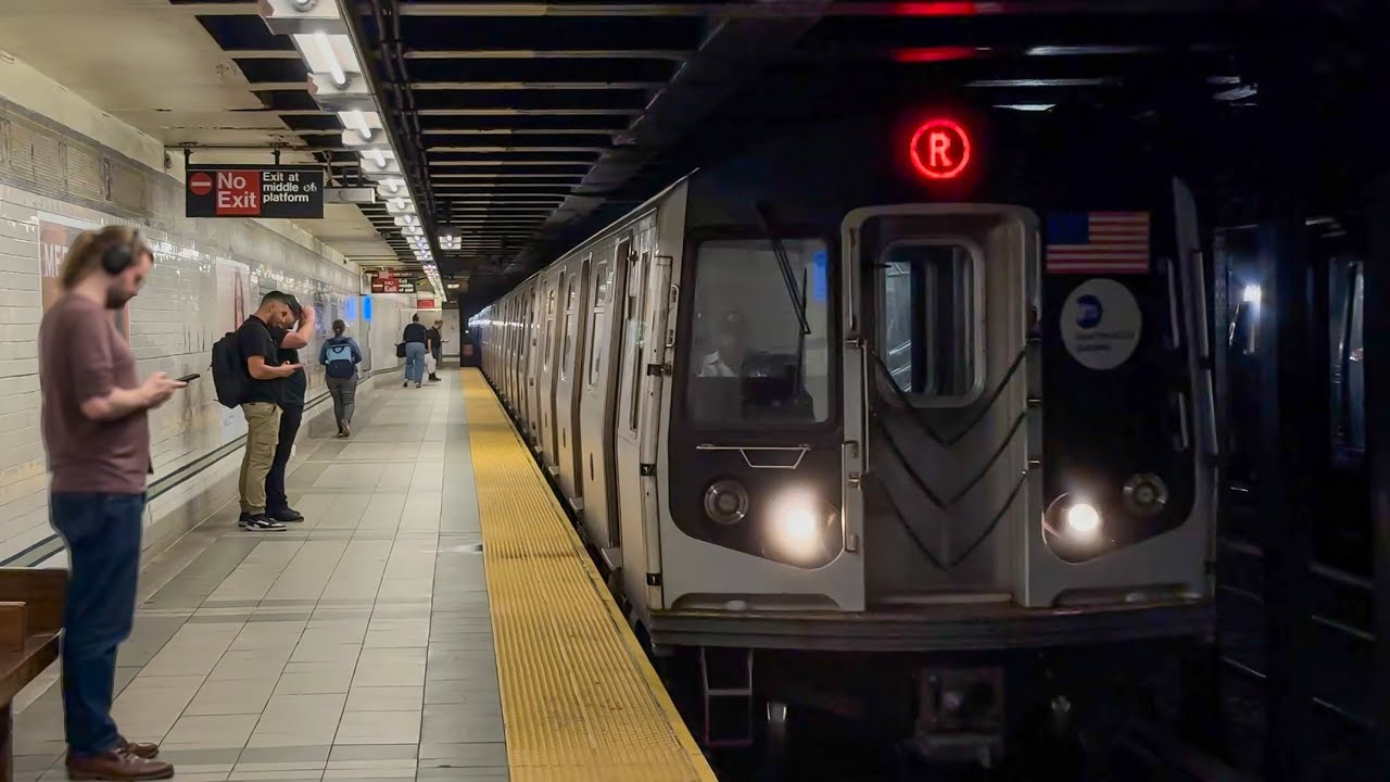 R160 Alstom-Siemens Mixed Propulsion R Train at Prince Street - YouTube