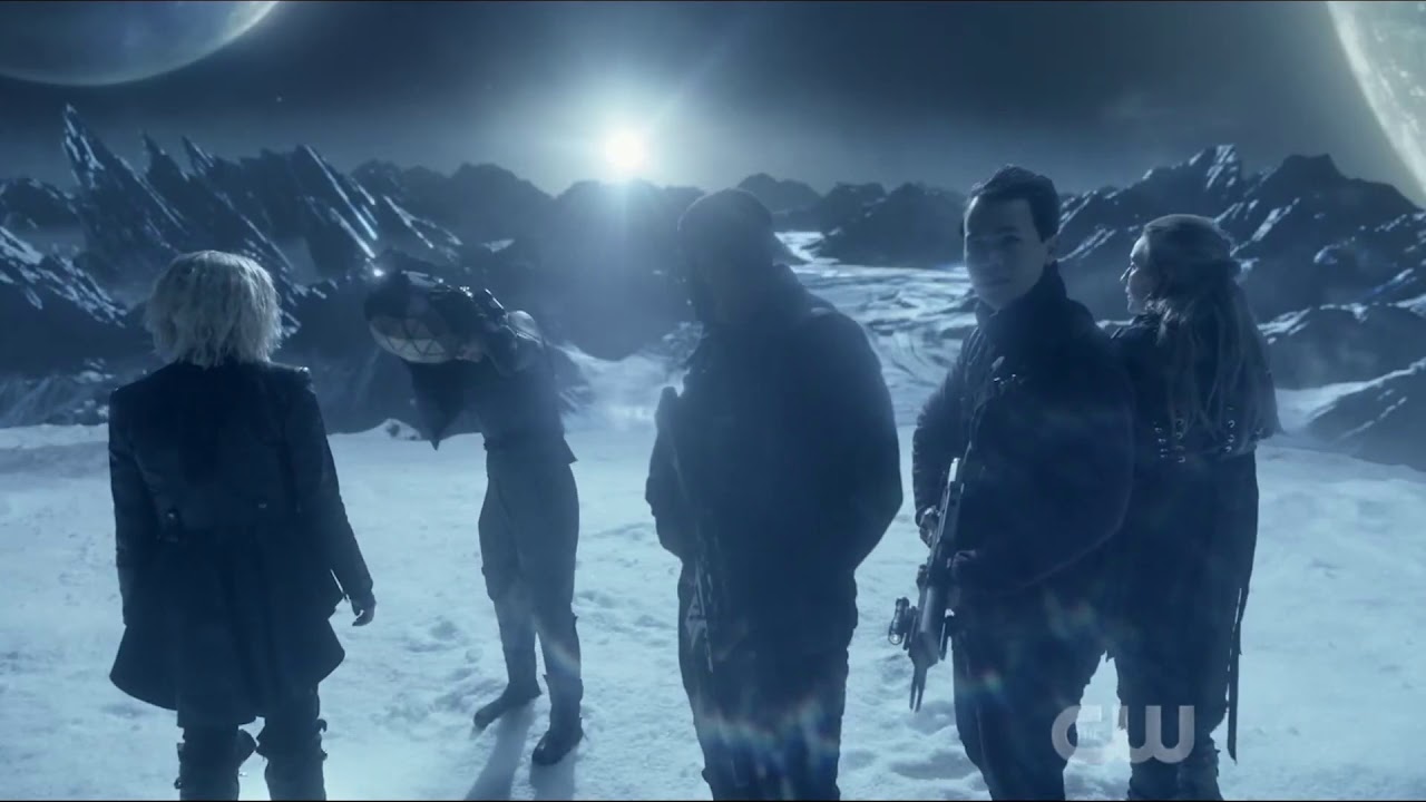 The 100 7x06 - Clarke found dead body Scene Season 7 Episode 6 - YouTube