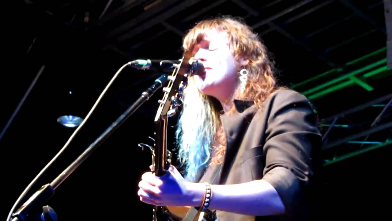 Amelia Curran -- What Will You Be Building - YouTube