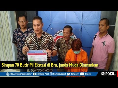 Janda AY di 36 Ilir Palembang Ini Simpan 70 Butir Pil Ekstasi di Bra dan Sabu di Saku Celana Jeans