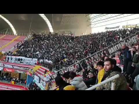 Beşiktaş Hayat Biter Ortam Biter Çarşi Bitmez
