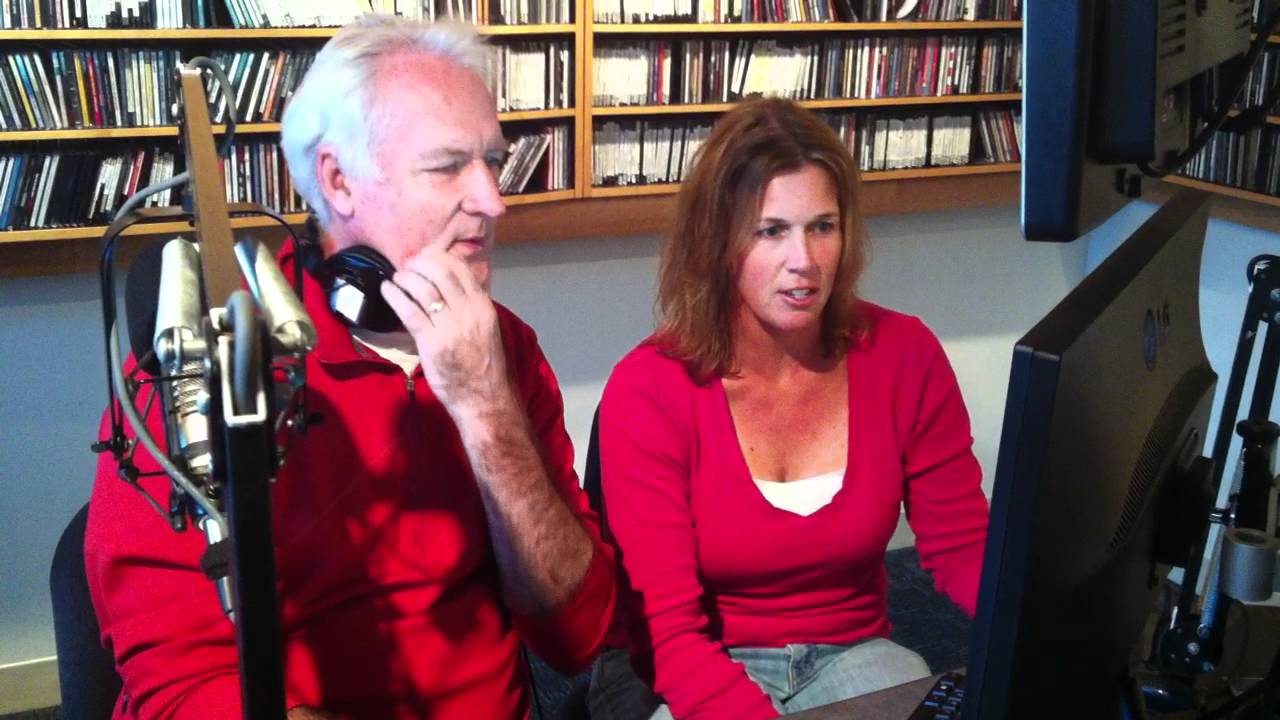 Don Bleu learns how to accept his new friends on Facebook! - YouTube