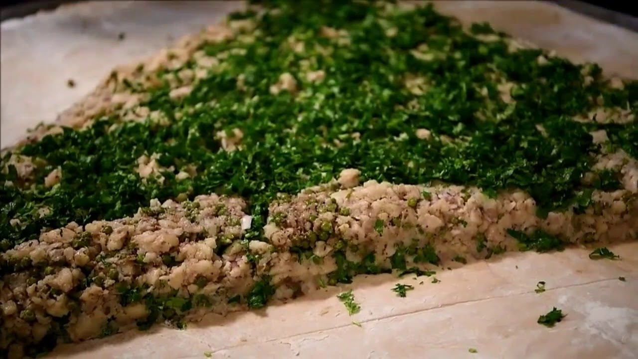 World's largest samosa record smashed - YouTube