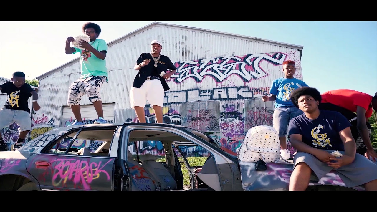 Mac Benji - Benji Mode (Official Music Video) - YouTube