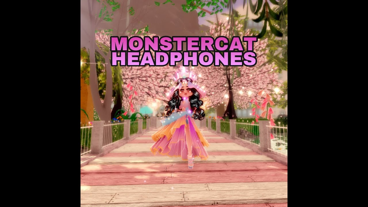 GETTING THE MONSTERCAT HEADPHONE | ROYALE HIGH - YouTube